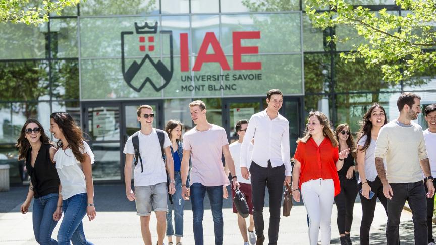 Annecy : booster sa carrière en reprenant des études de management, c ...