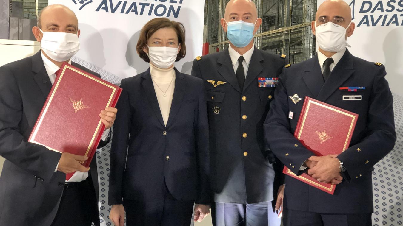 Argonay: Dassault Aviation va construire 12 avions Rafale pour l’armée ...