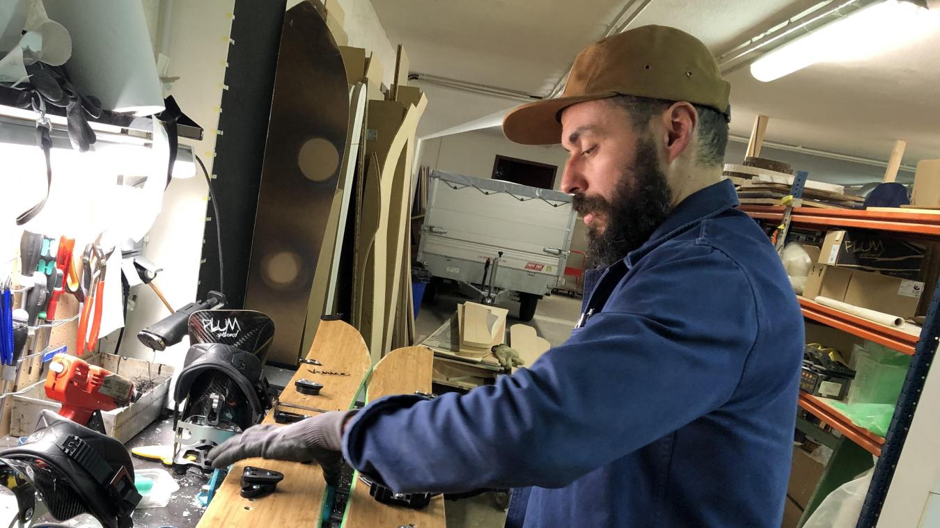 Genevois : Loïc Le Bouffant crée des planches de snowboard très rares ...