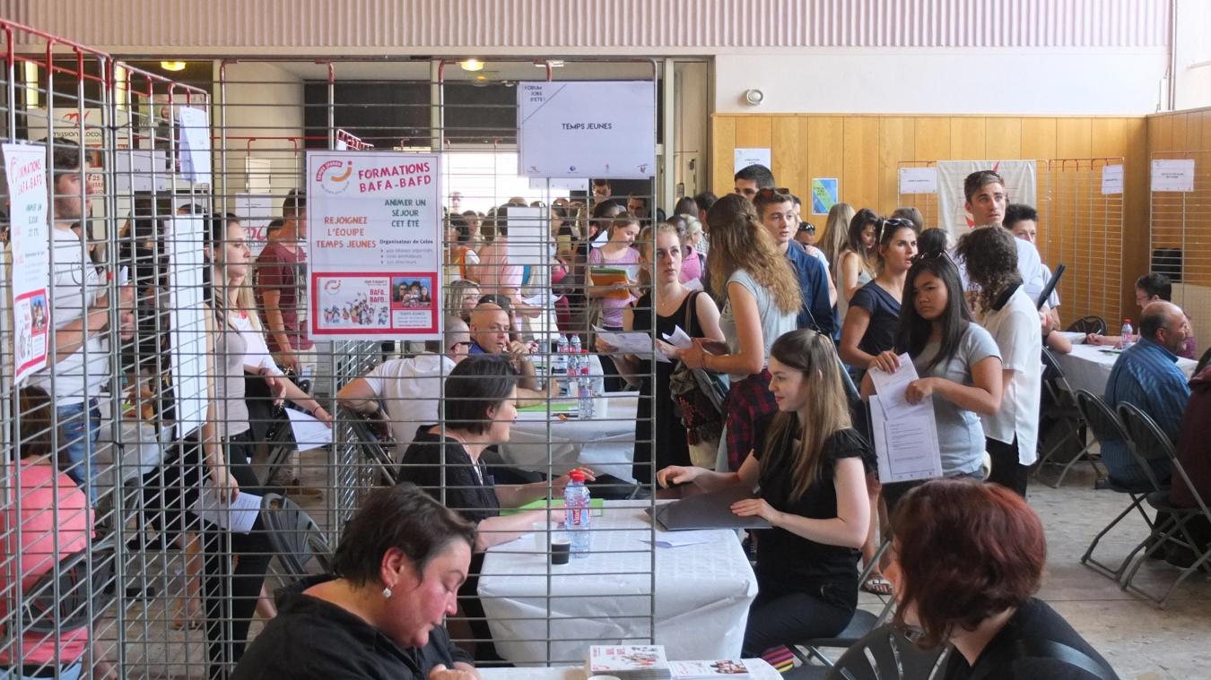 Gex : opération jobs d’été du 19 au 26 avril - Le Pays Gessien