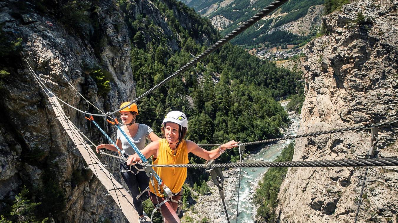 En Savoie, 3 via ferrata qui vous donneront des frissons - Le Messager