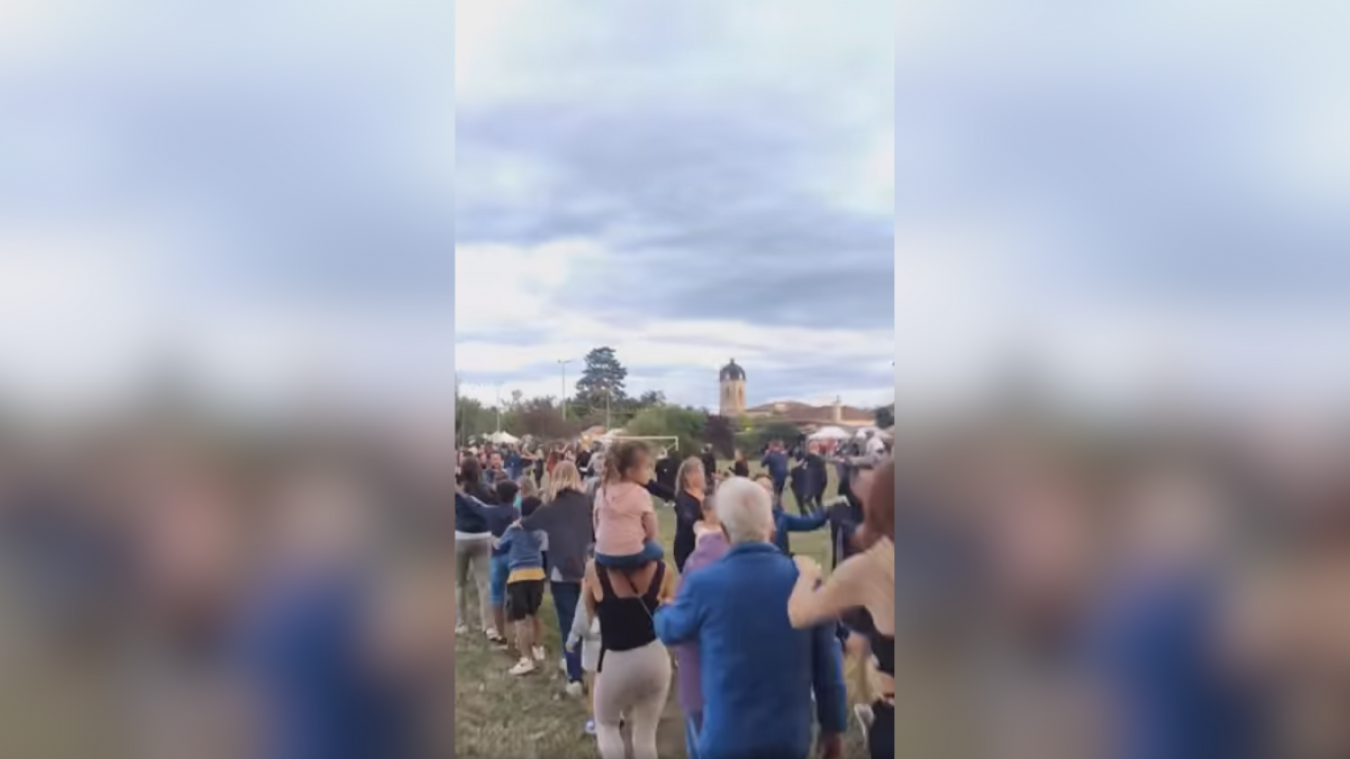 Ain : avec 2 000 participants, ce village a tenté de battre le record ...