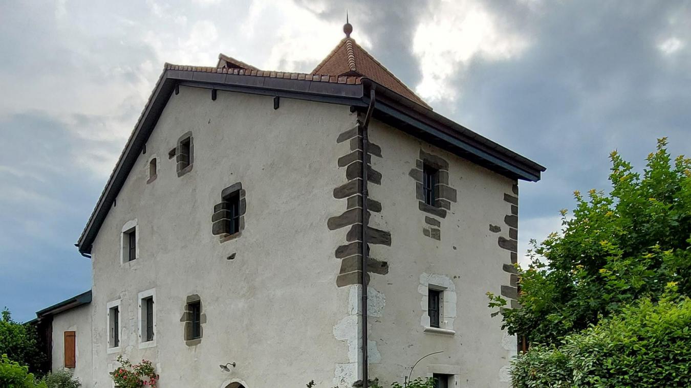 Ornex : une visite privée pour découvrir la fameuse Tour d’Ornex - Le ...