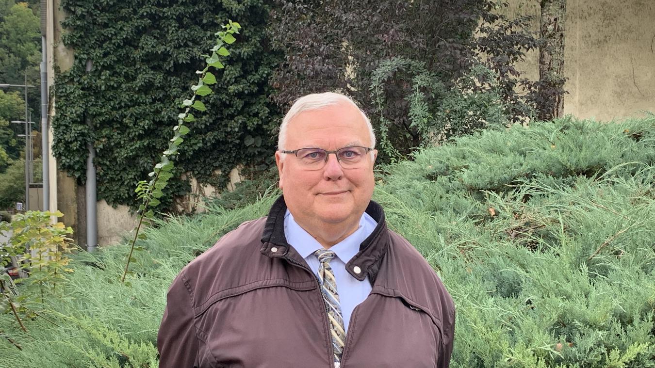 Châtillon : un retraité du ministère des Affaires étrangères en ...