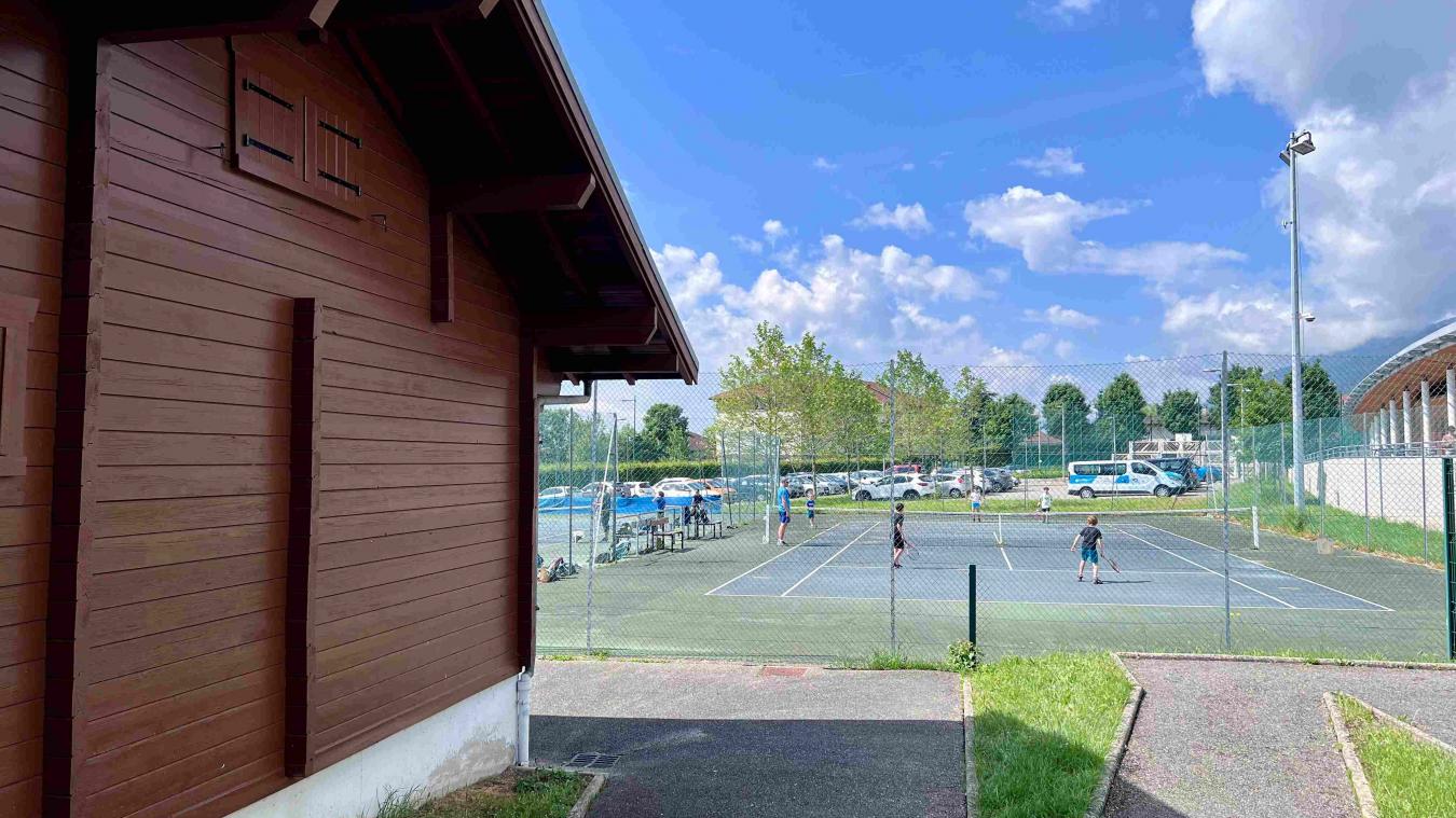 Gex : familial et plein d’ambition, le tennis club fête ses 100 ans - Le Messager