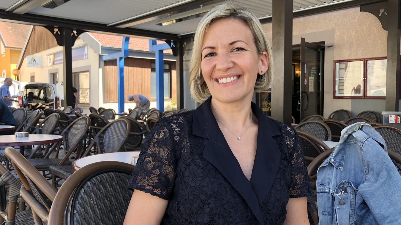 Saint-Genis-Pouilly : Yasmine Mecibah, l’ombre et la lumière - Le Pays ...