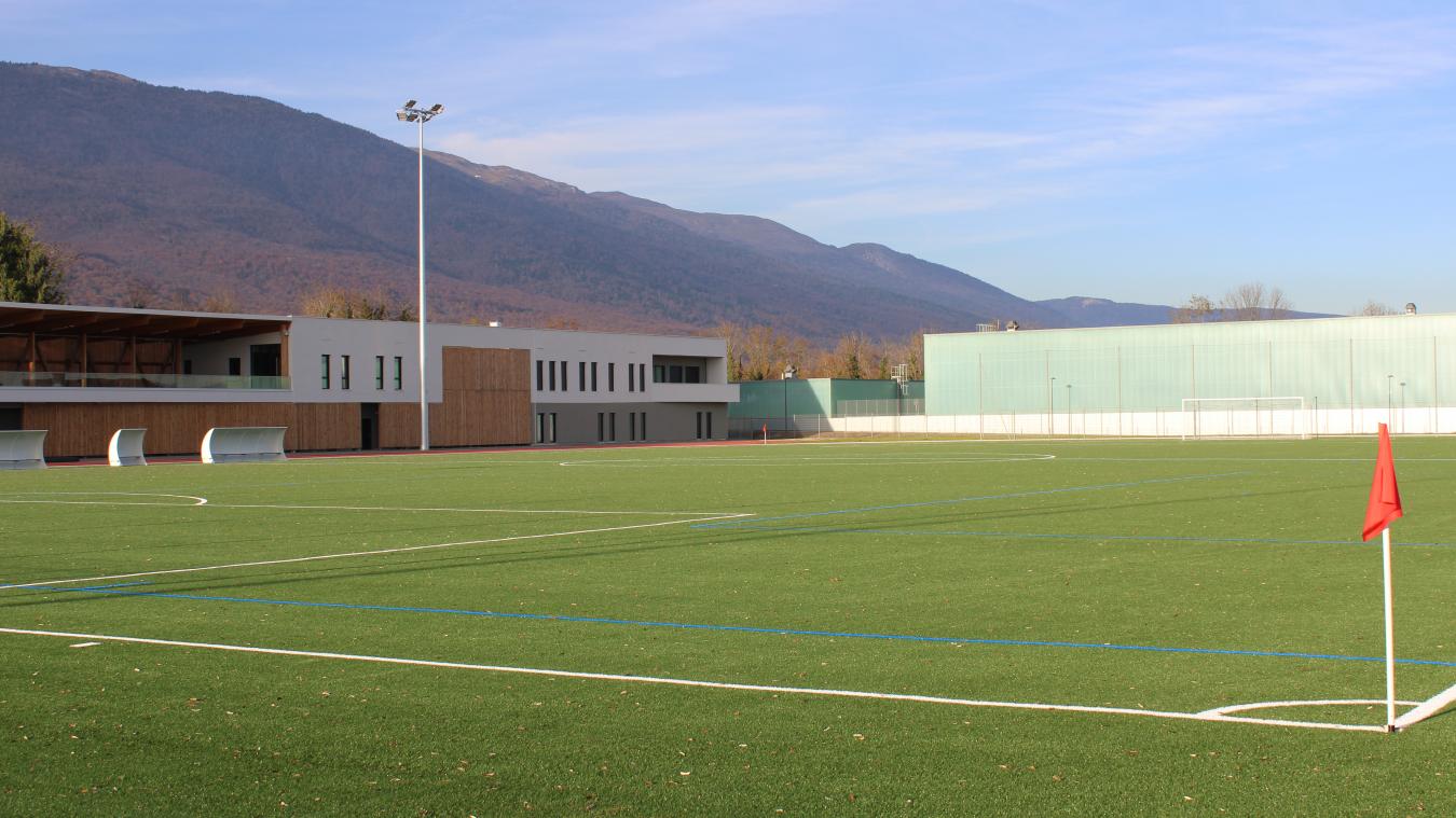 Les multiples pérégrinations du terrain de football thoirysien - L ...