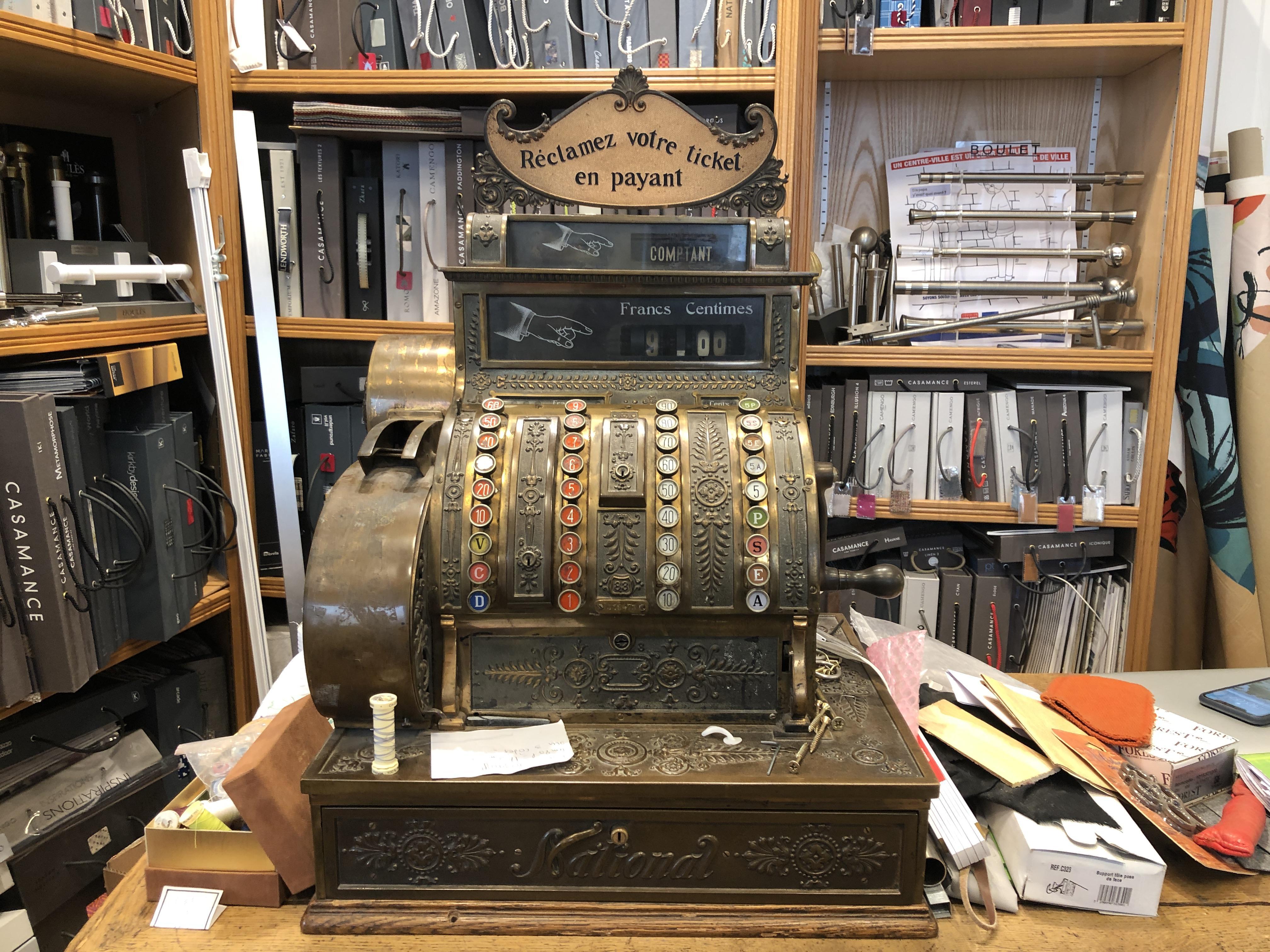 Les tissus Filhol à Aix-les-Bains, un siècle d’histoire - Le Messager