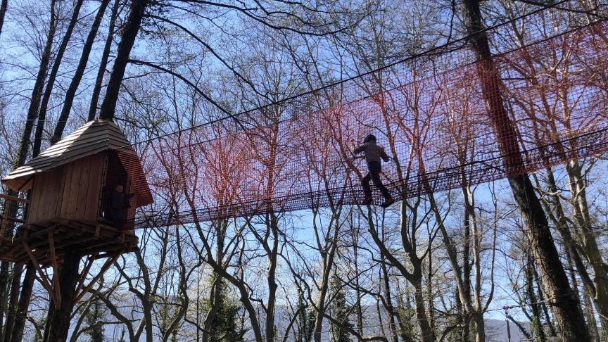 Saint-Jorioz : au Criq’Parc, les enfants explorent la nature en jouant ...