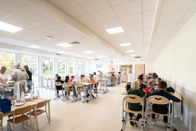 « Ils ont plus le temps d’apprécier leur repas » : à Evian, du nouveau ...